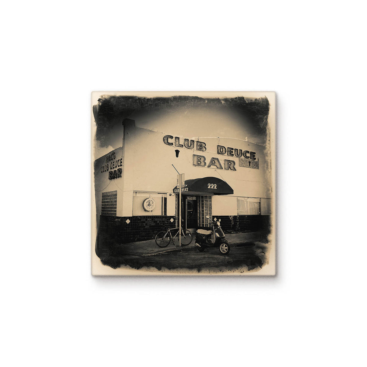 Club Deuce Bar – Cityscape Tiles