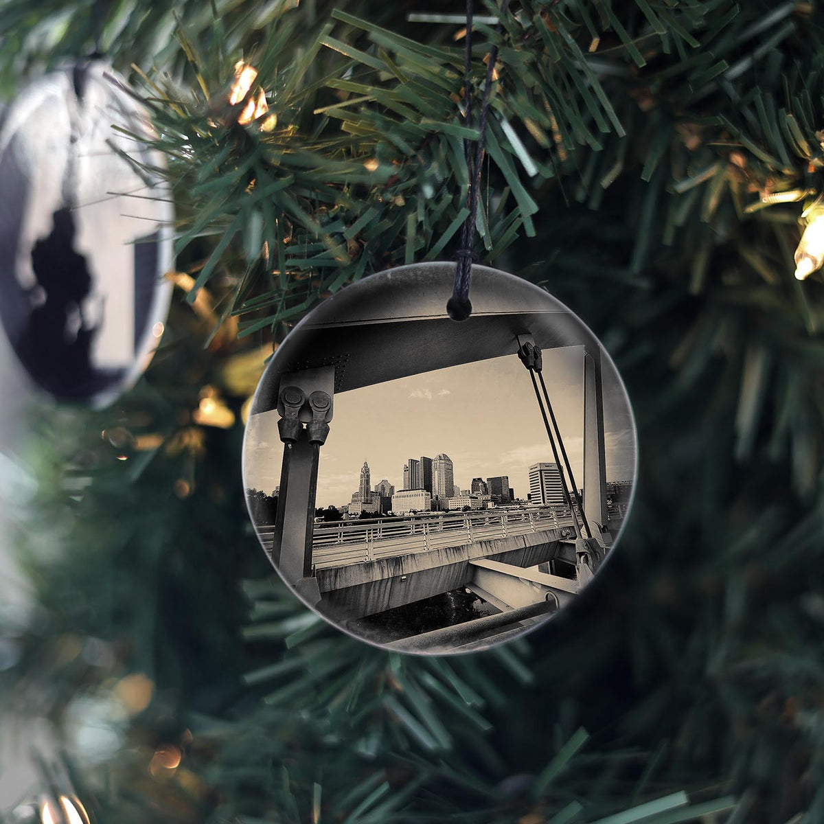 Columbus Bridge – Cityscape Tiles