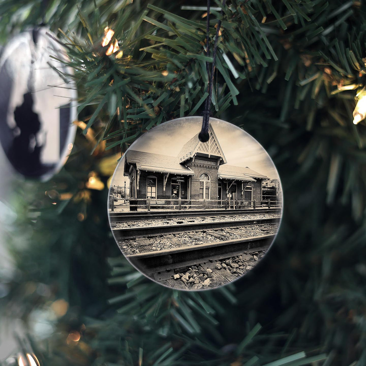 Gaithersburg Train Station – Cityscape Tiles
