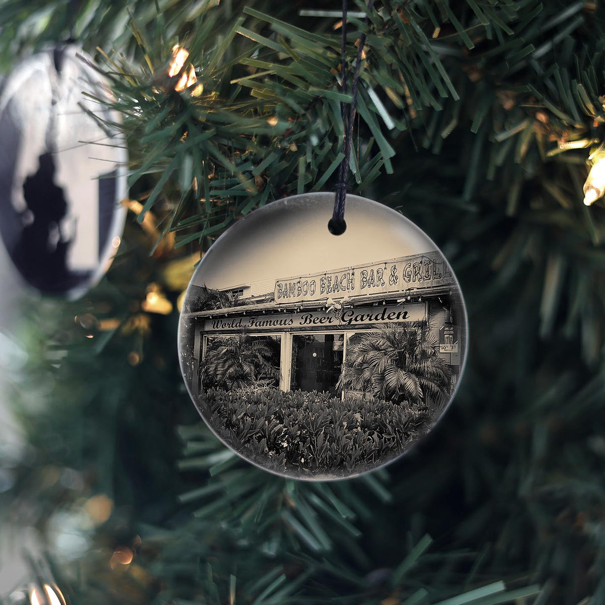 World Famous Beer Garden – Cityscape Tiles