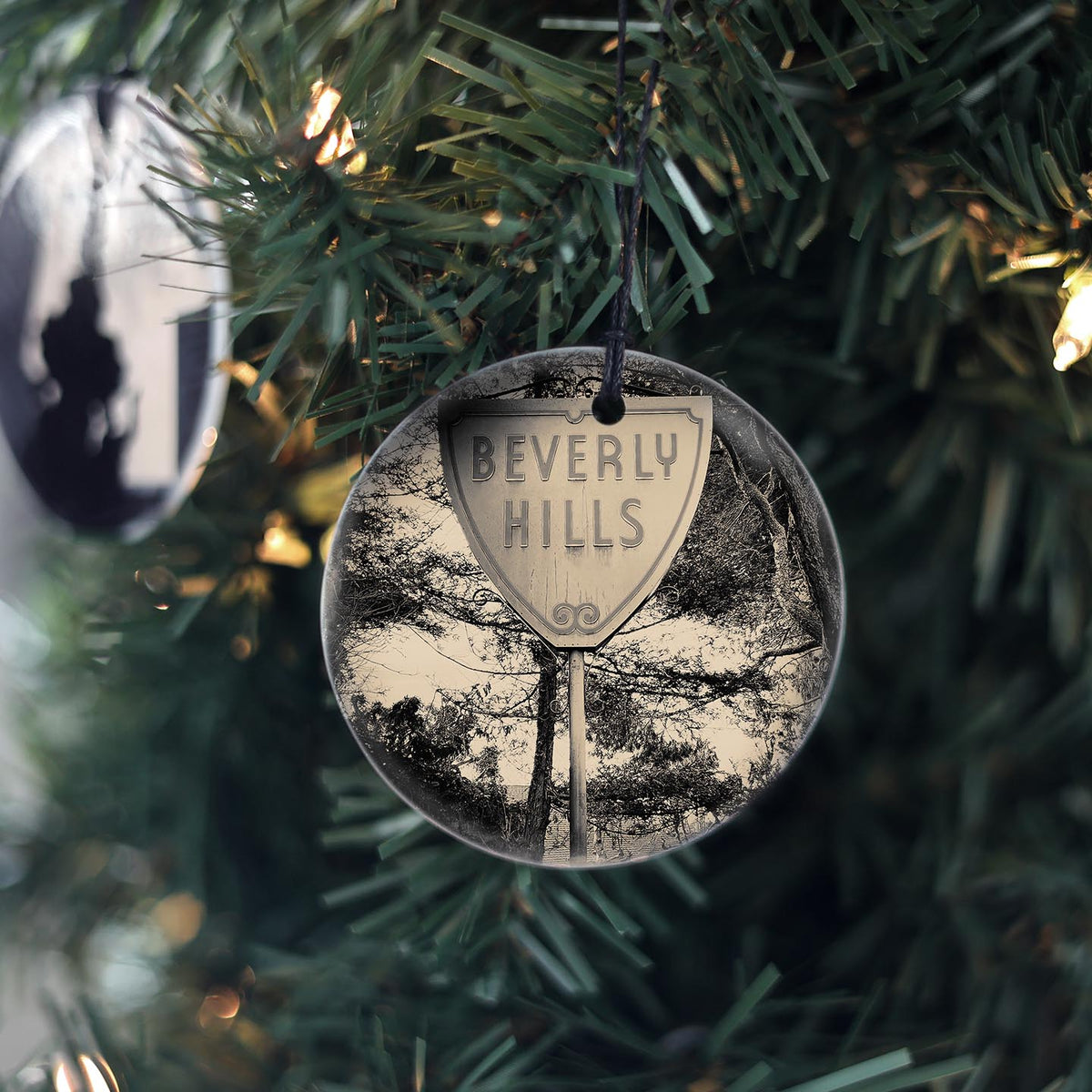 Beverly Hills Road Sign – Cityscape Tiles