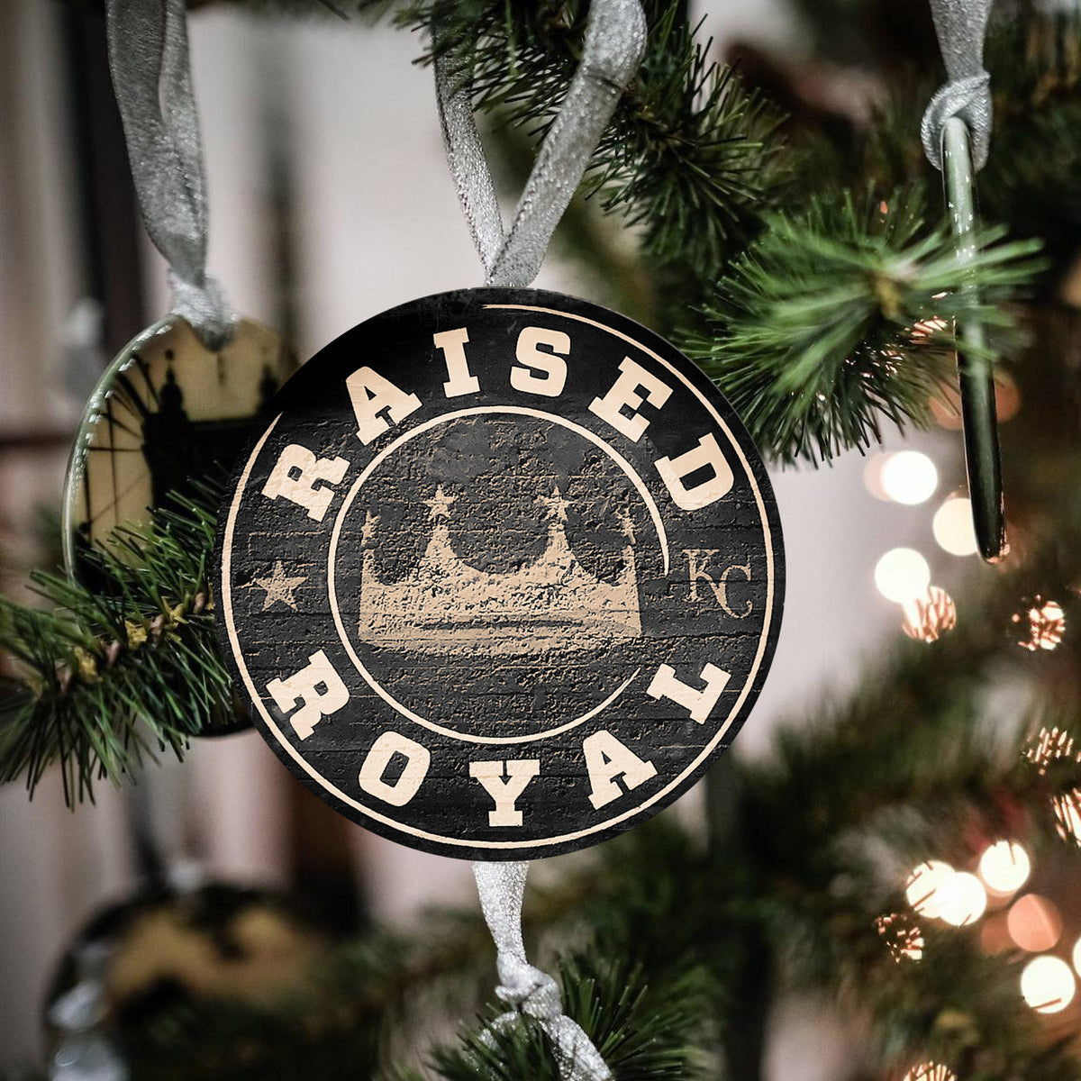 Raised Royal Mural | Cityscape Tiles